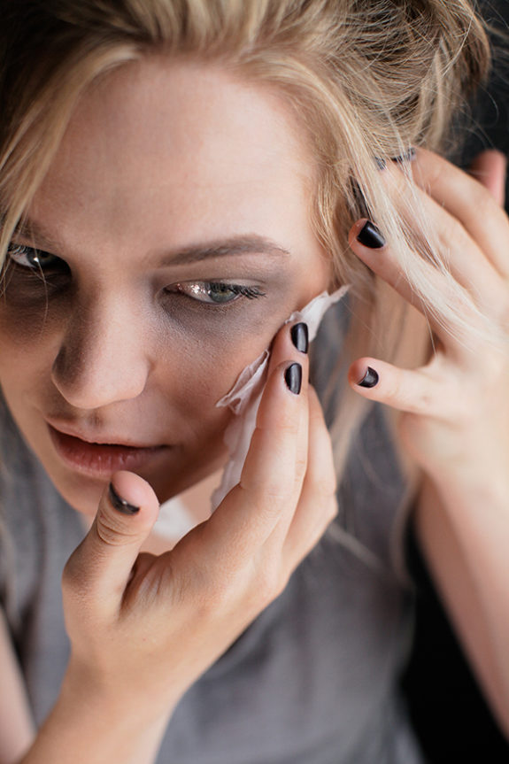 Zombie Makeup Tutorial Say Yes
